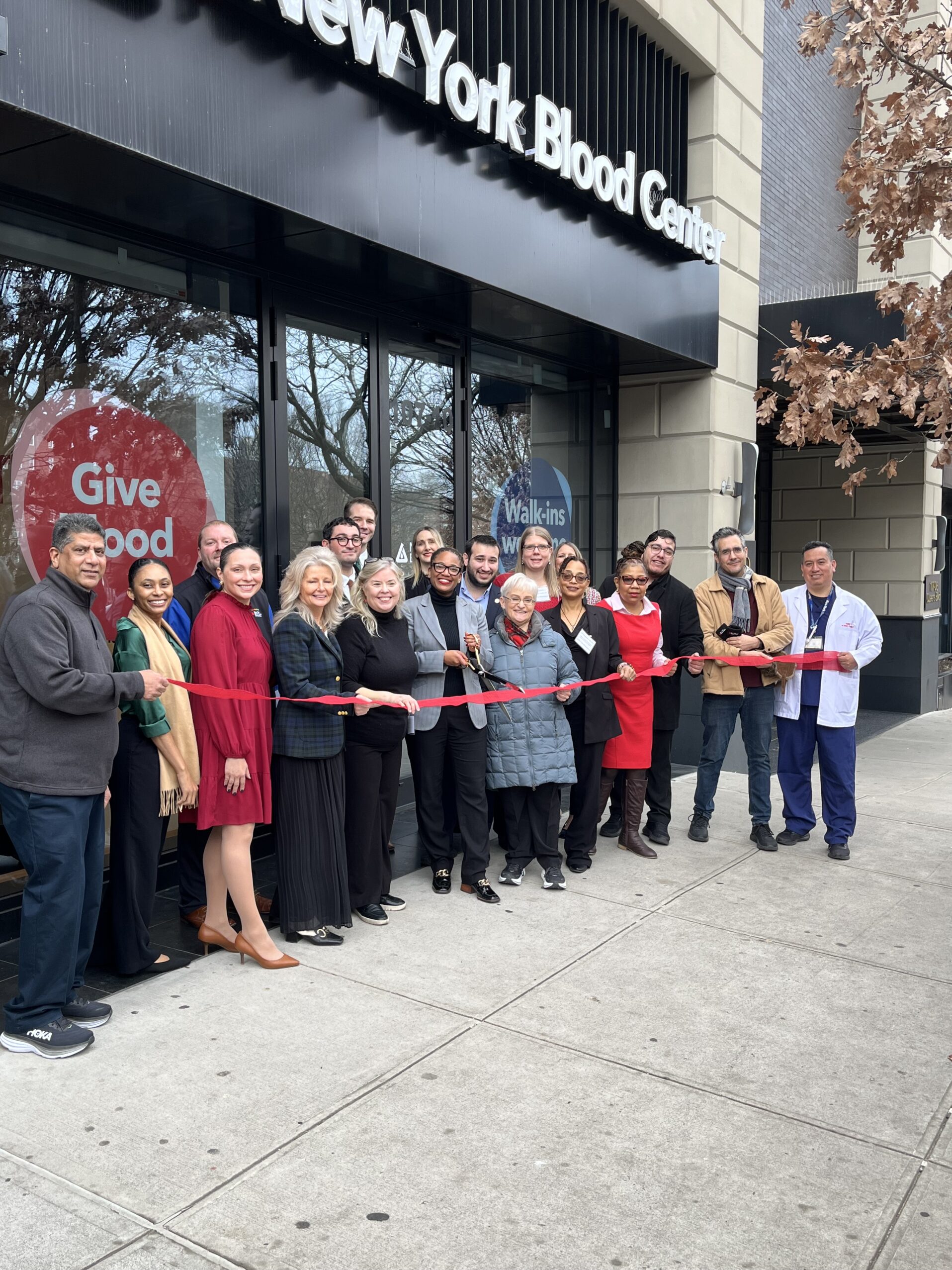 NEW YORK BLOOD CENTER HOSTS GRAND OPENING OF FIRST-EVER DONOR CENTER IN ...